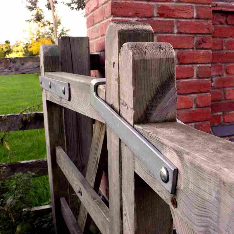 Heavy Duty Throw Over Gate Loops With Handle