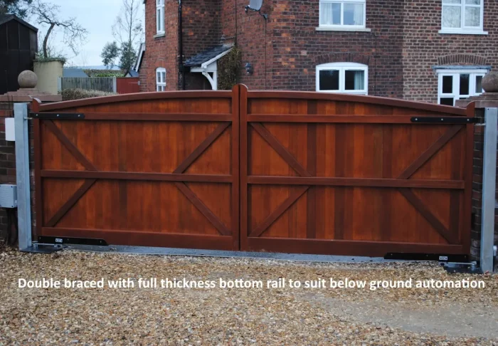 Curved Headed Driveway Gates - Gate Expectations